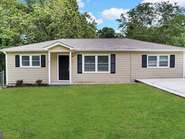 6057 Blackhawk Trl SE, Mableton, GA 30126