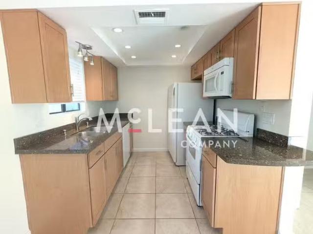 60597539 340 E San Jose Rd