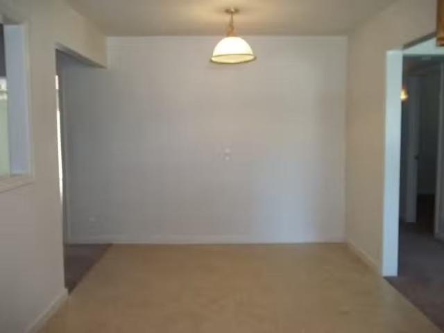 60597740 4028 E Garland Ave