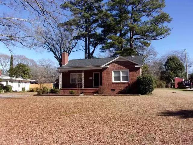 60506266 1050 Woodland Dr