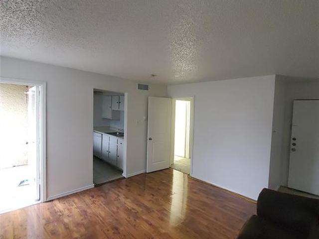6050 Melody Lane # 215