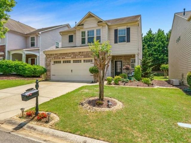 6050 Falls Landing Dr, Cumming, GA 30040