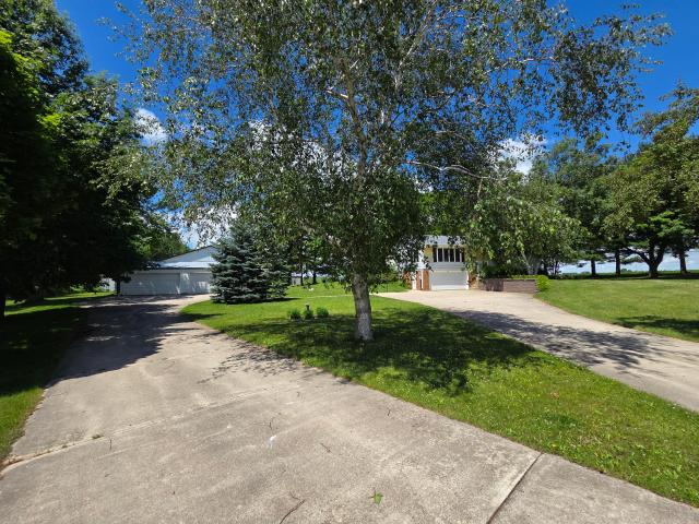 6051 Blueberry Rd