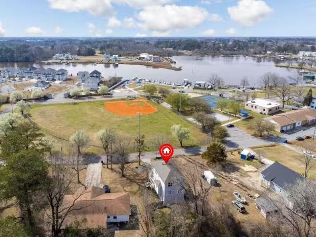 60522961 109 Spargo St