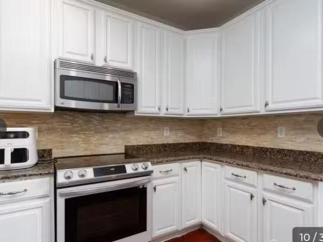 60523743 8505 Delamere Ln