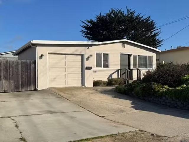60534014 1588 Soto St