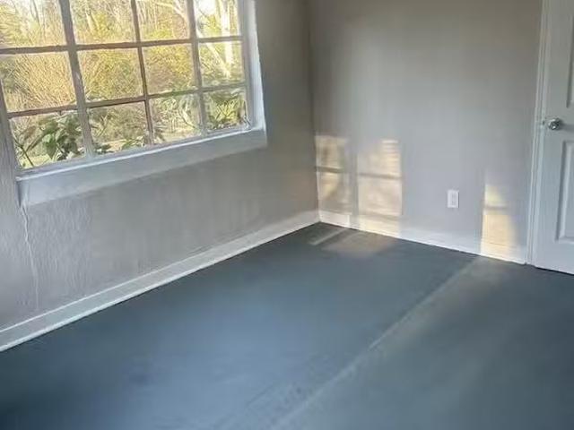 60534106 522 Mulberry Ln