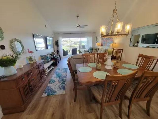 60537214 3655 Amberly Cir