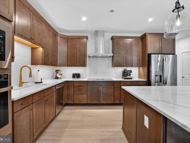 6053 Cobblestone Ct