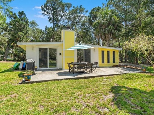 6053 Palm Creek Dr, Weeki Wachee, FL 34607