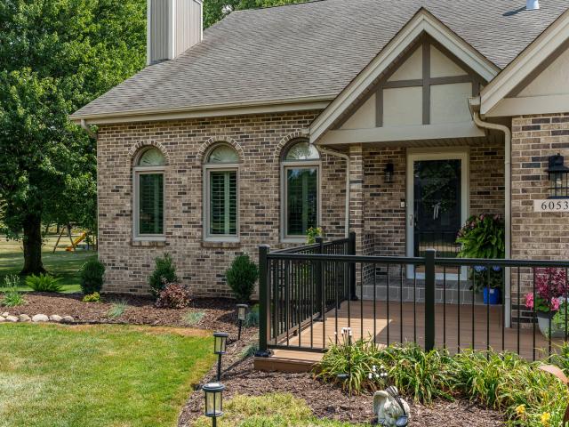 6053 Southdown Lane