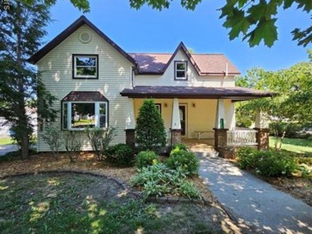 6053 3rd St, Mayville Vlg, MI 48744