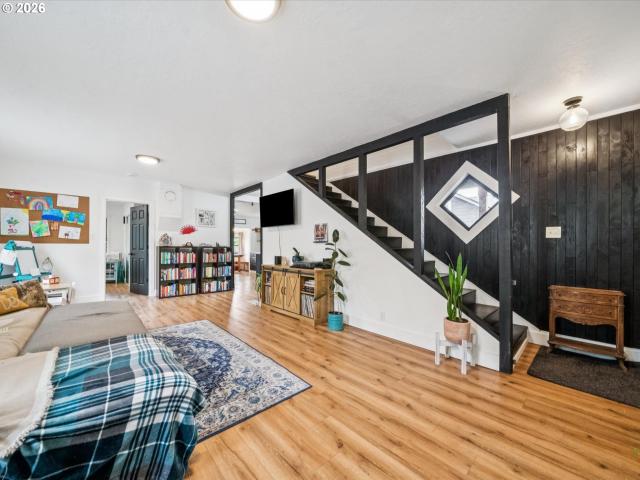 605 3RD AVE