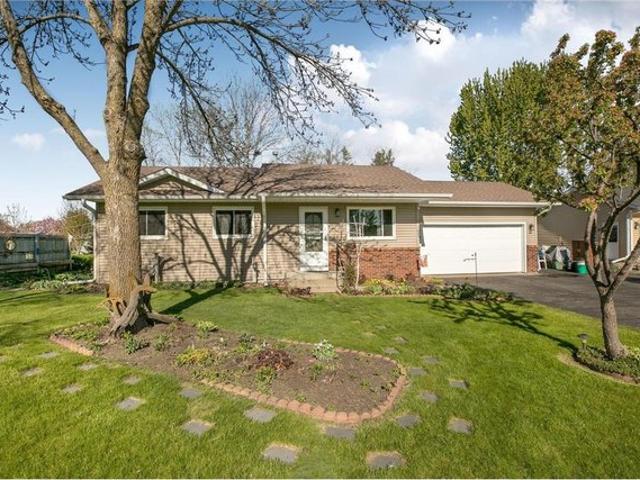 605 3rd Ave NE, Saint Joseph, MN 56374