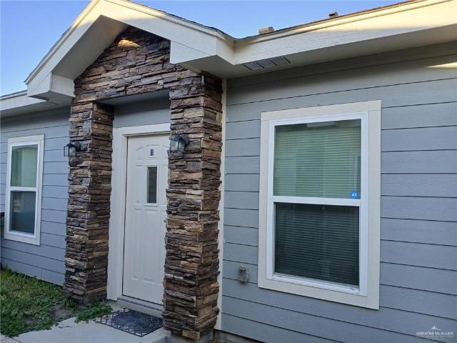 605 & 609 W Cypress Avenue