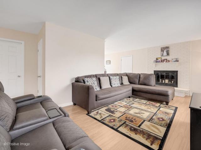 605 Commanche Court