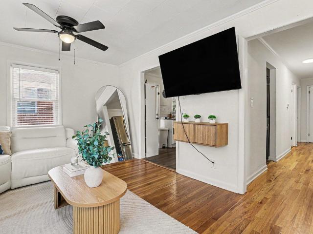 605 Cecil Street
