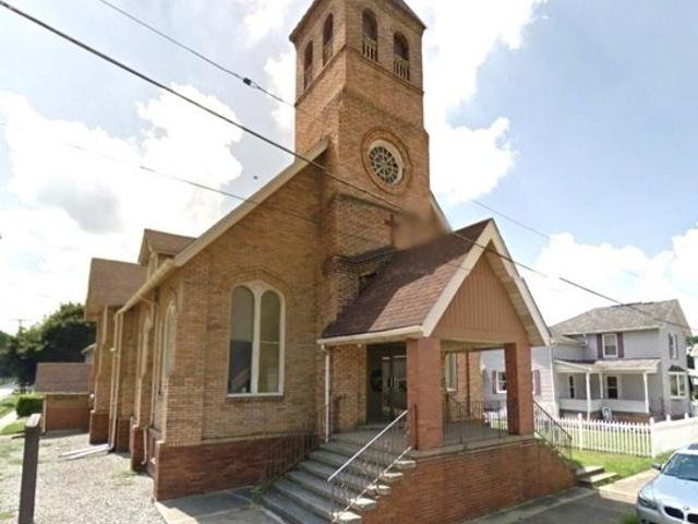 605 Centennial Ave, New Galilee, PA 16141