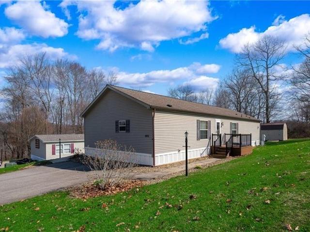 605 Amy Ln, Butler, PA 16001