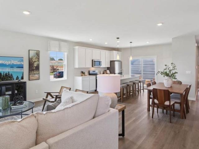 605 Boulder Lane