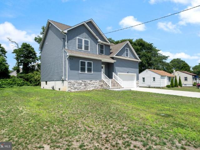 605 Bay Boulevard