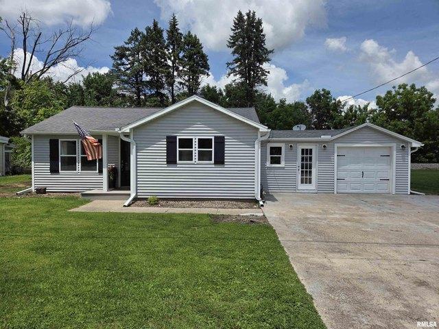 605 Glenway Ave, Knoxville, IL 61448