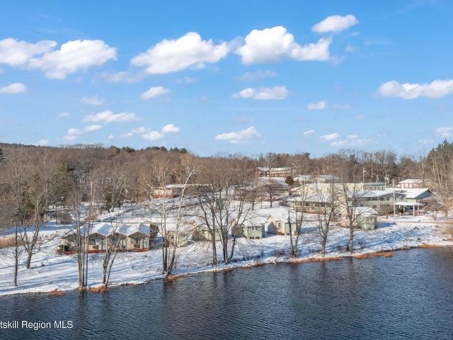 605 Green Lake Road