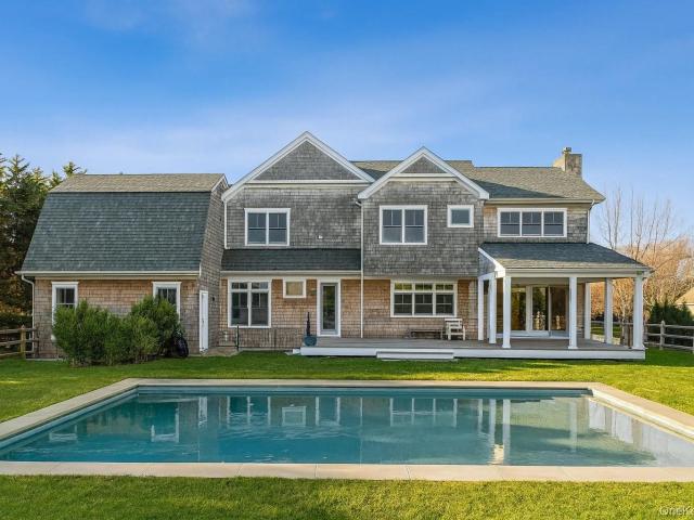 605 Gus Dr, East Marion, NY 11939 | MLS #934884 | Compass