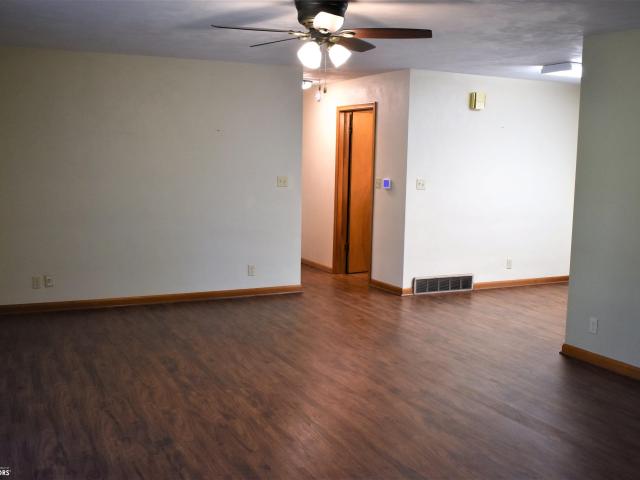 605 Dale Drive