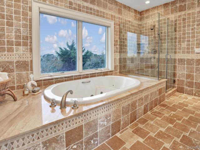 605 Dune Rd, Westhampton, NY 11978 | MLS #967999