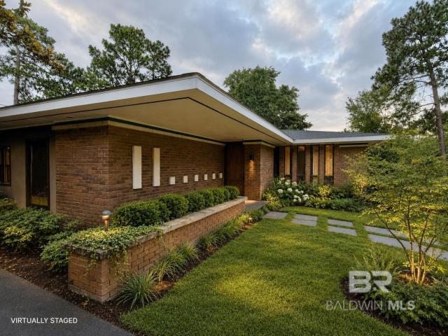 605 E Cumberland Road