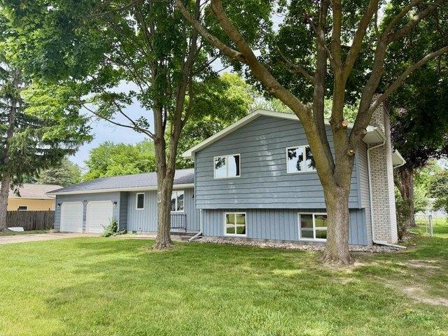 605 E Liberty St, Chesaning, MI 48616