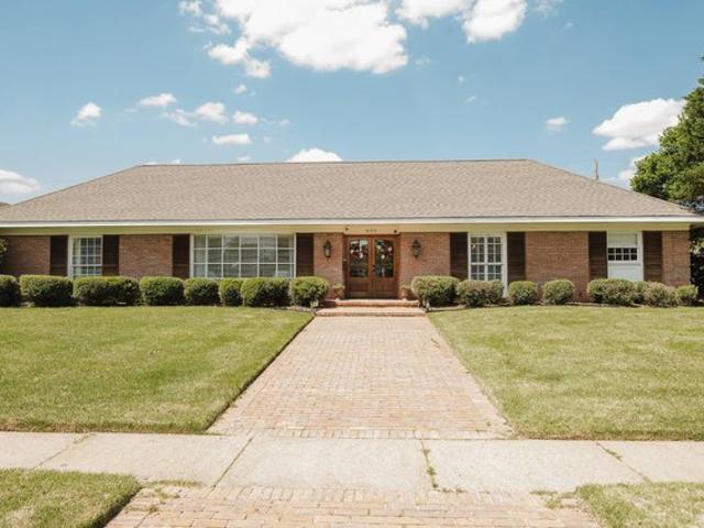 605 Emerson Ave, Greenwood, MS 38930