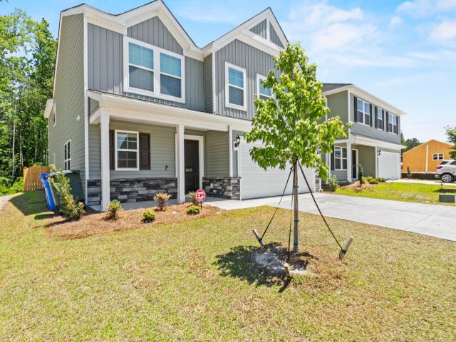 605 Edgemont Court