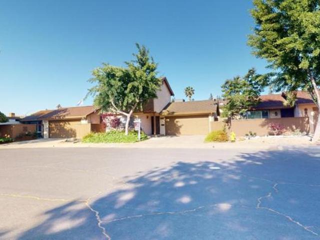 605 Edgebrook Ct, Modesto, CA 95354