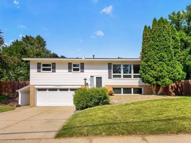 605 Elton Hills Dr NW, Rochester, MN 55901