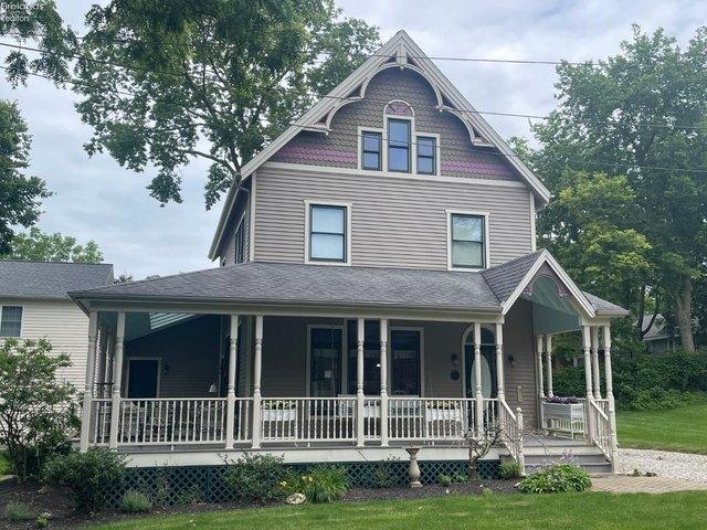 605 Elm Ave, Lakeside, OH 43440