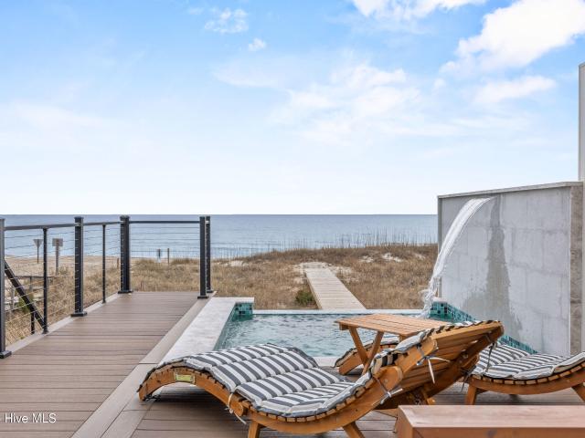 605 Fort Fisher Boulevard S # B