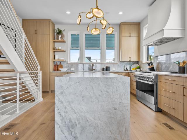 605 Fort Fisher Boulevard S # B
