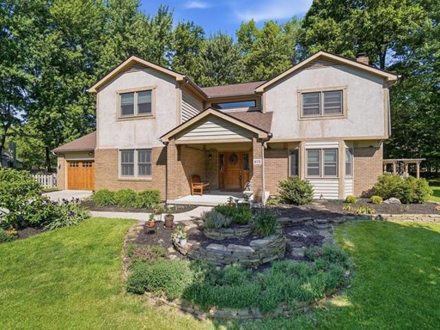 605 Kingfisher Dr, Westerville, OH 43082
