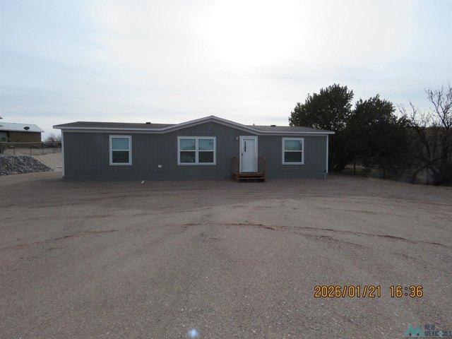 605 Hawthorne Dr, Elephant Butte, NM 87935