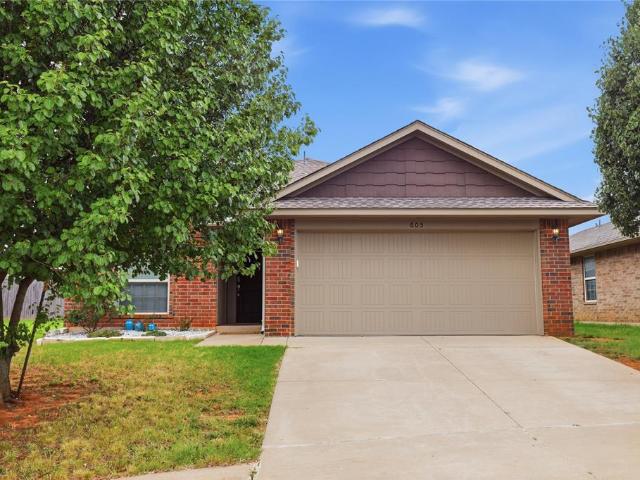 605 Inverleith Circle