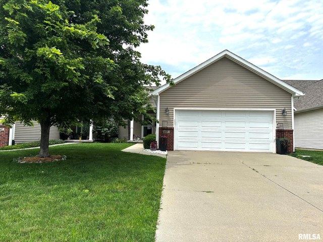 605 Jetty Dr, Chatham, IL 62629