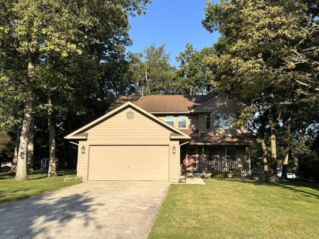 605 Oakwood Dr, Bellefontaine, OH 43311