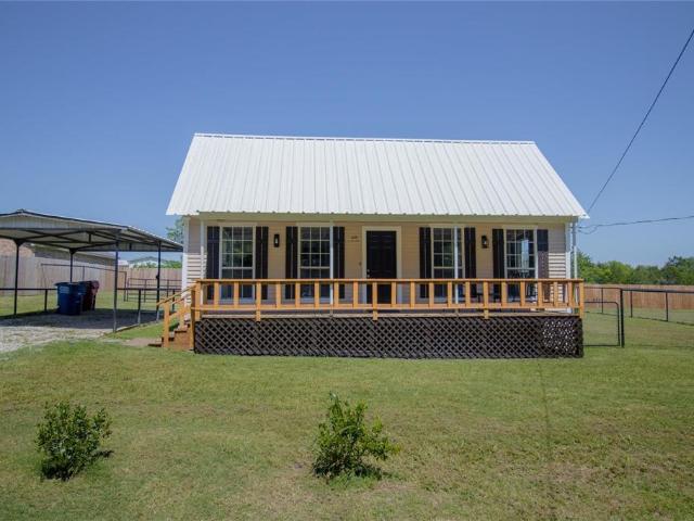 605 Orange Ave, Farmersville, TX 75442 | MLS #21225