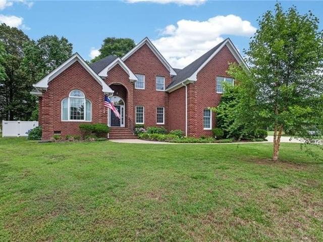 605 Oxbow Ct, Chesapeake, VA 23322