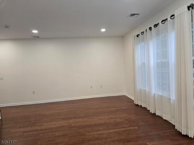 605 Lopez Ln