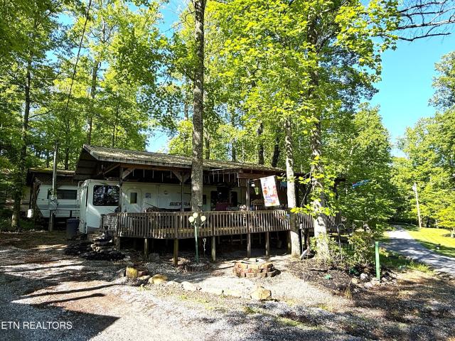605 Lily Way