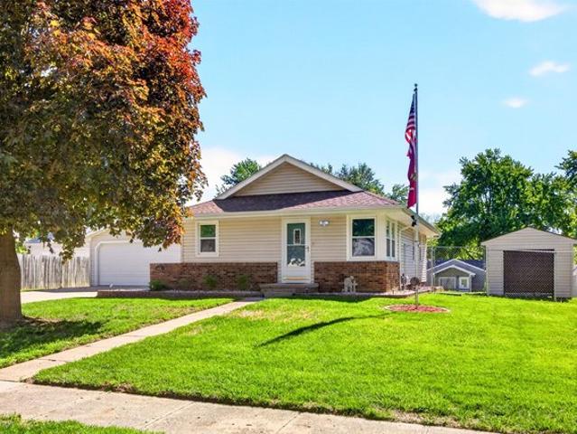 605 Lincoln St, Polk City, IA 50226
