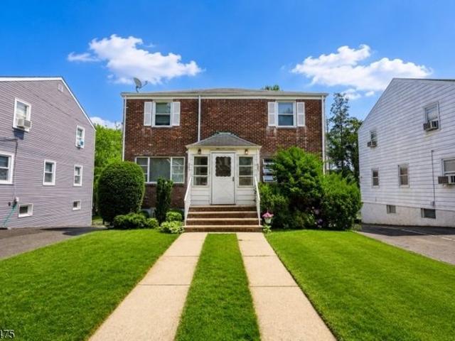 605 Linden Ave, Teaneck, NJ 07666
